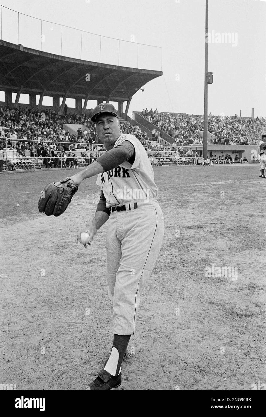 Duke Snider, recently acquired by the New York Mets from the Los ...