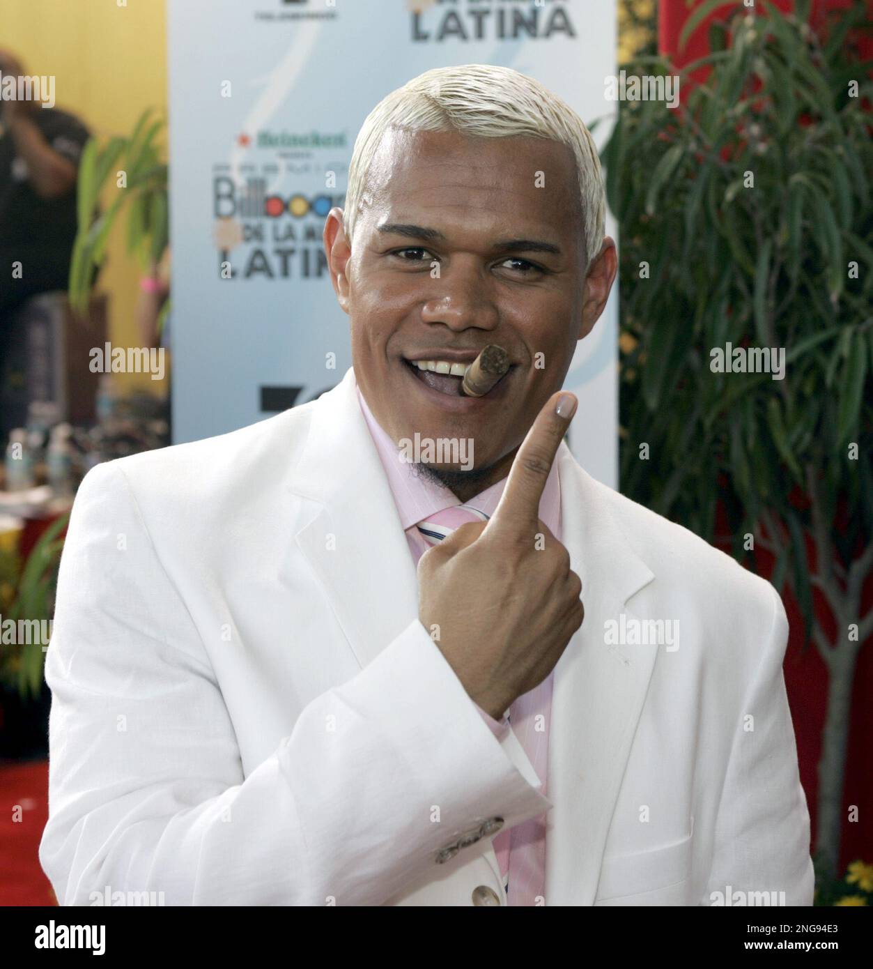 Latin singer Papi Chulo poses as he walks the red carpet at the Latin ...