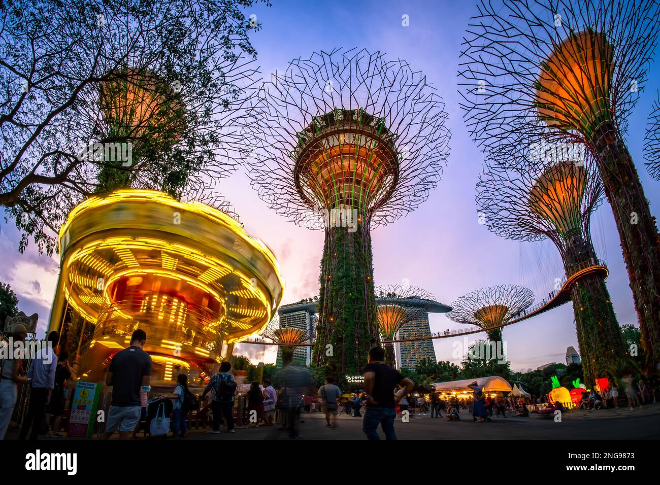 Carnival Games and Amusement Rides at Supertree Grove, River Hongbao ...