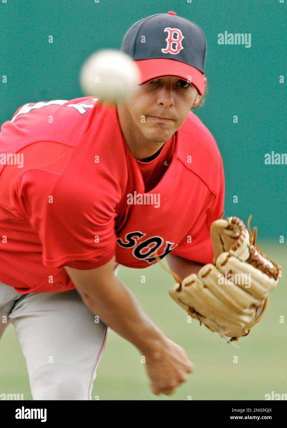 Boston Red Sox's starting pitcher David Pauley delivers a pitch in the ...