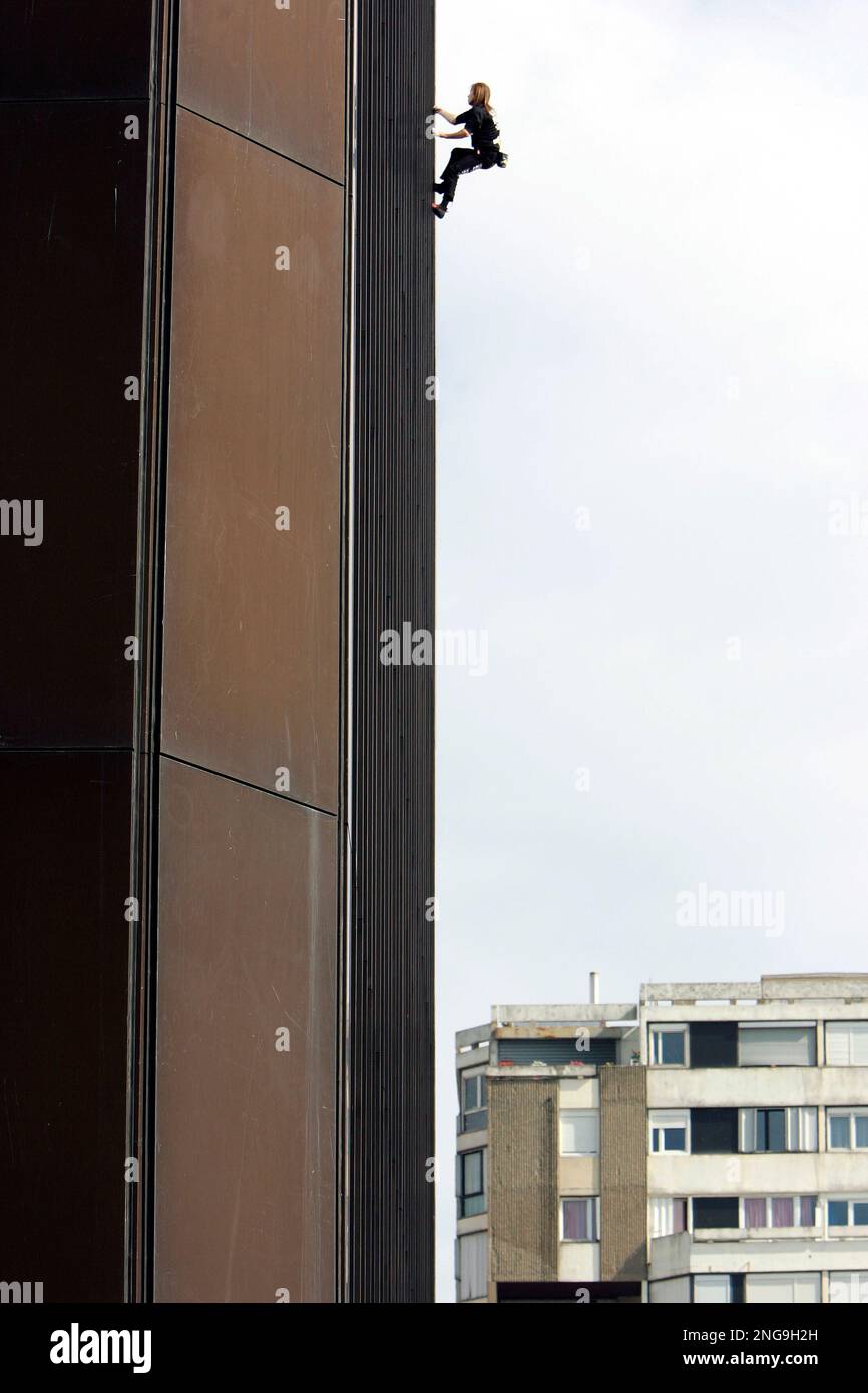 Alain Robert, aka Spiderman the French skyscraper climber who goes by ...