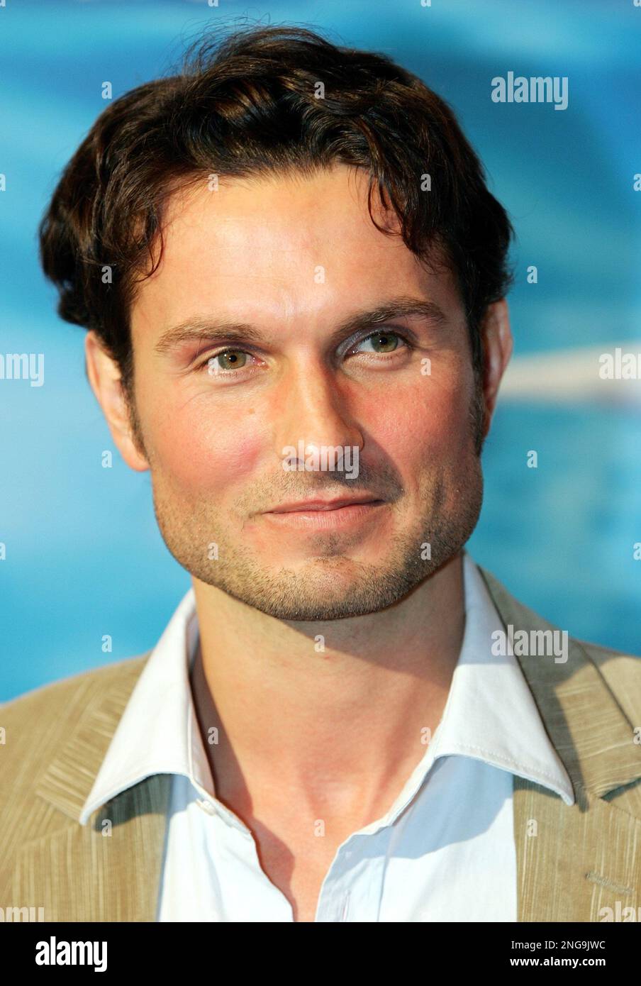 Der deutsche Schauspieler Simon Verhoeven posiert fuer die Fotografen ...