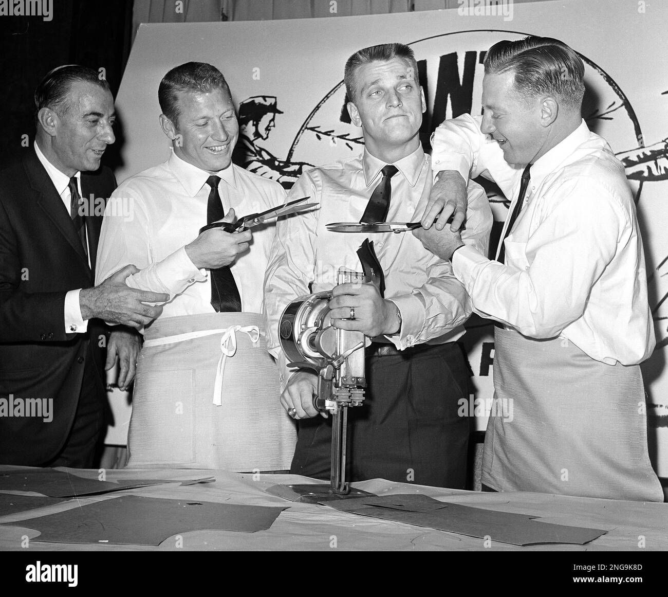 Yankee Roger Marris, center, is victim to a necktie-cutting undertaken ...