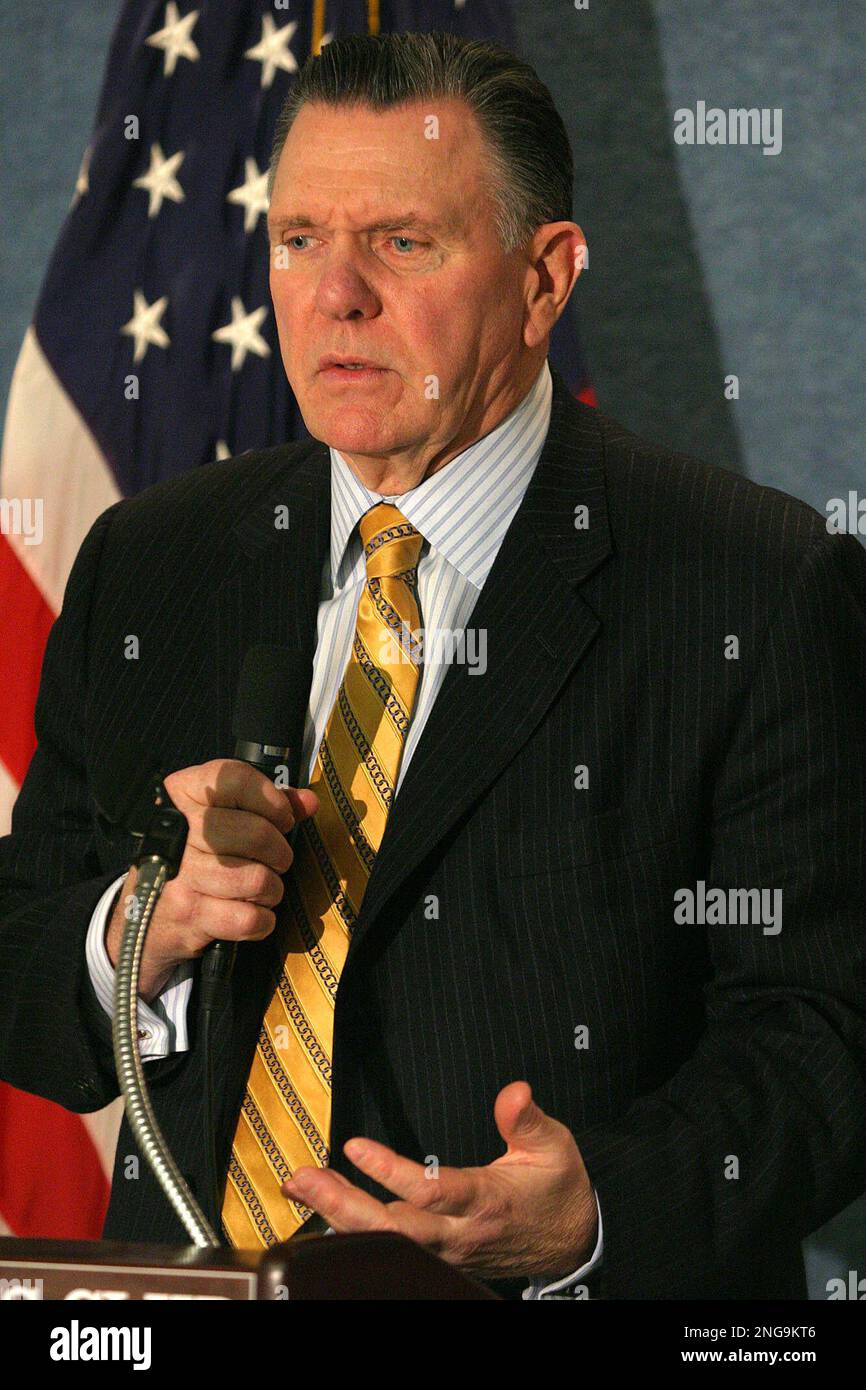 Retired Army Gen. John M. Kean,a member of the Commisssion on the ...