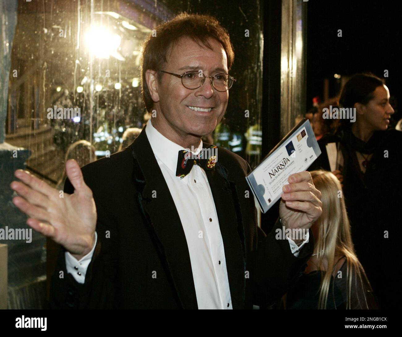 Sir Cliff Richard holding his invitation arrives for the world film ...