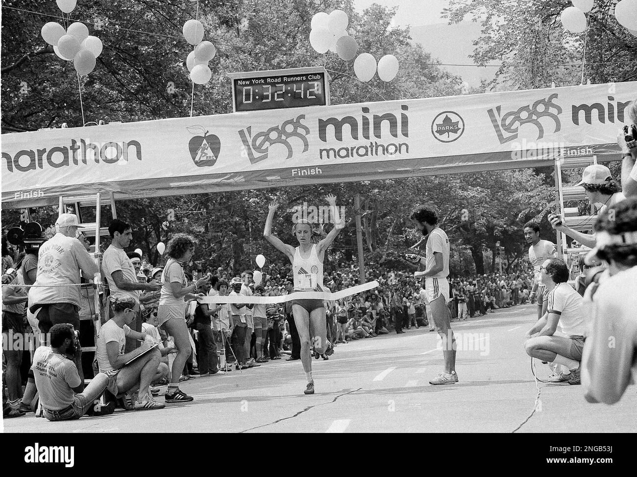 Norway's Grete Waitz, world record holder for the women's 10,000 meter ...