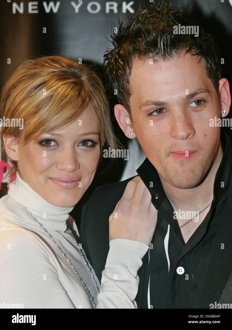 Hilary Duff, 18, of Houston, poses for photographers with her boyfriend ...