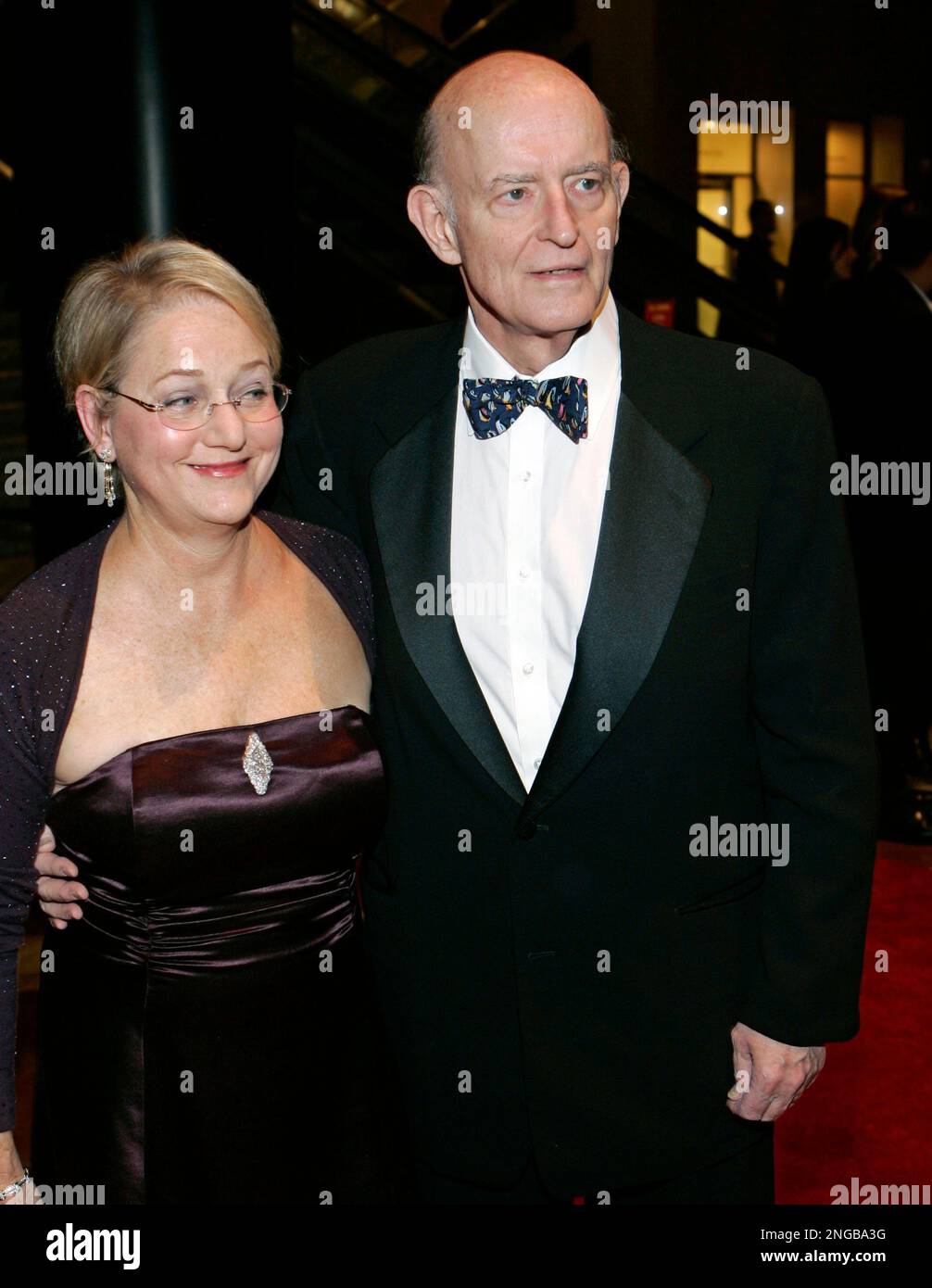 Actor Peter Boyle and his wife Lorraine arrive at the American Red ...