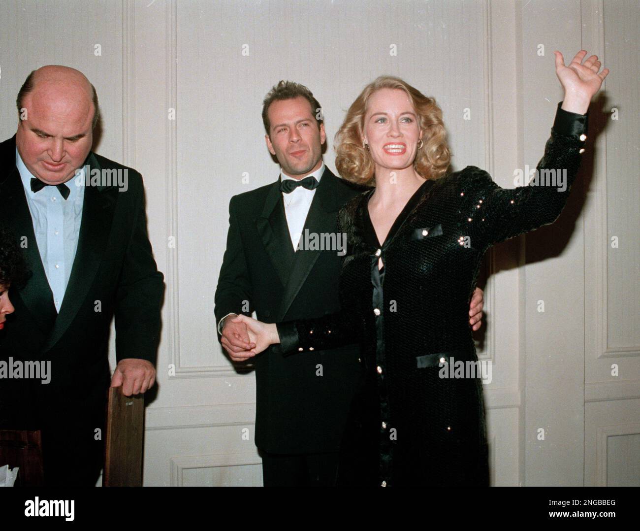 Cybill Shepherd and Bruce Willis, co-stars of the ABC television series ...