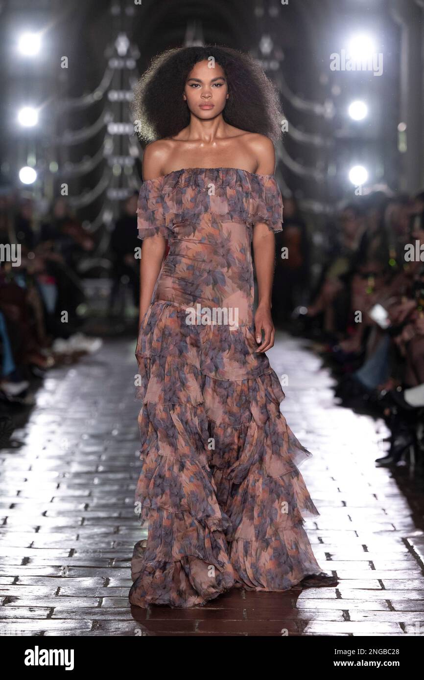 London, UK. 17th Feb, 2023. Models on the runway at the Annies Ibiza ...