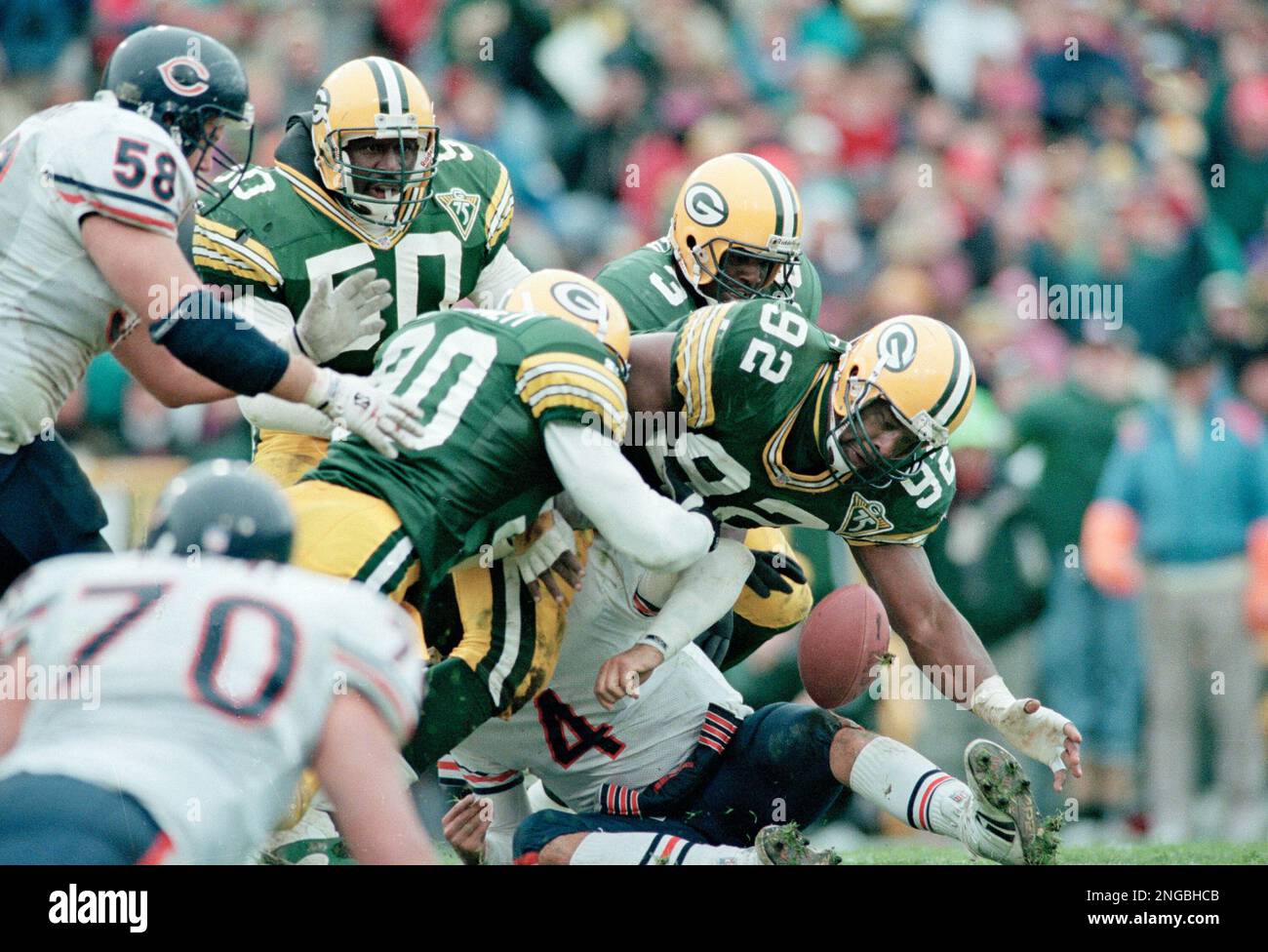 Green Bay Packers' Reggie White (92), Tony Bennett (90), LeRoy Butler ...