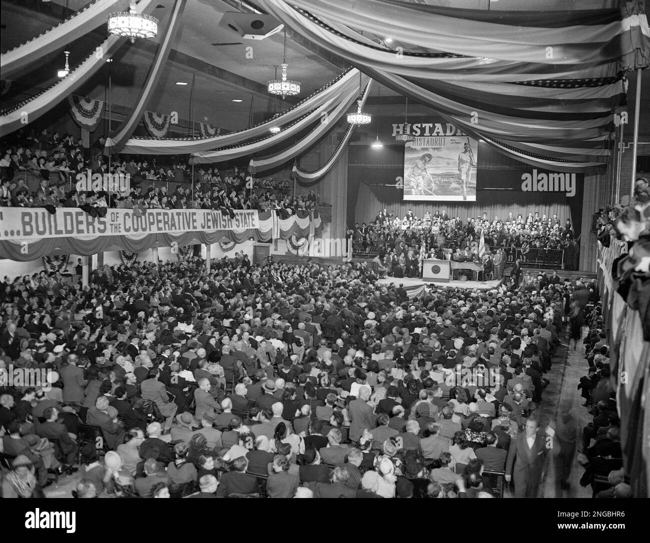 A huge crowd jams the St. Nicholas Arena in the upper Manhattan section ...