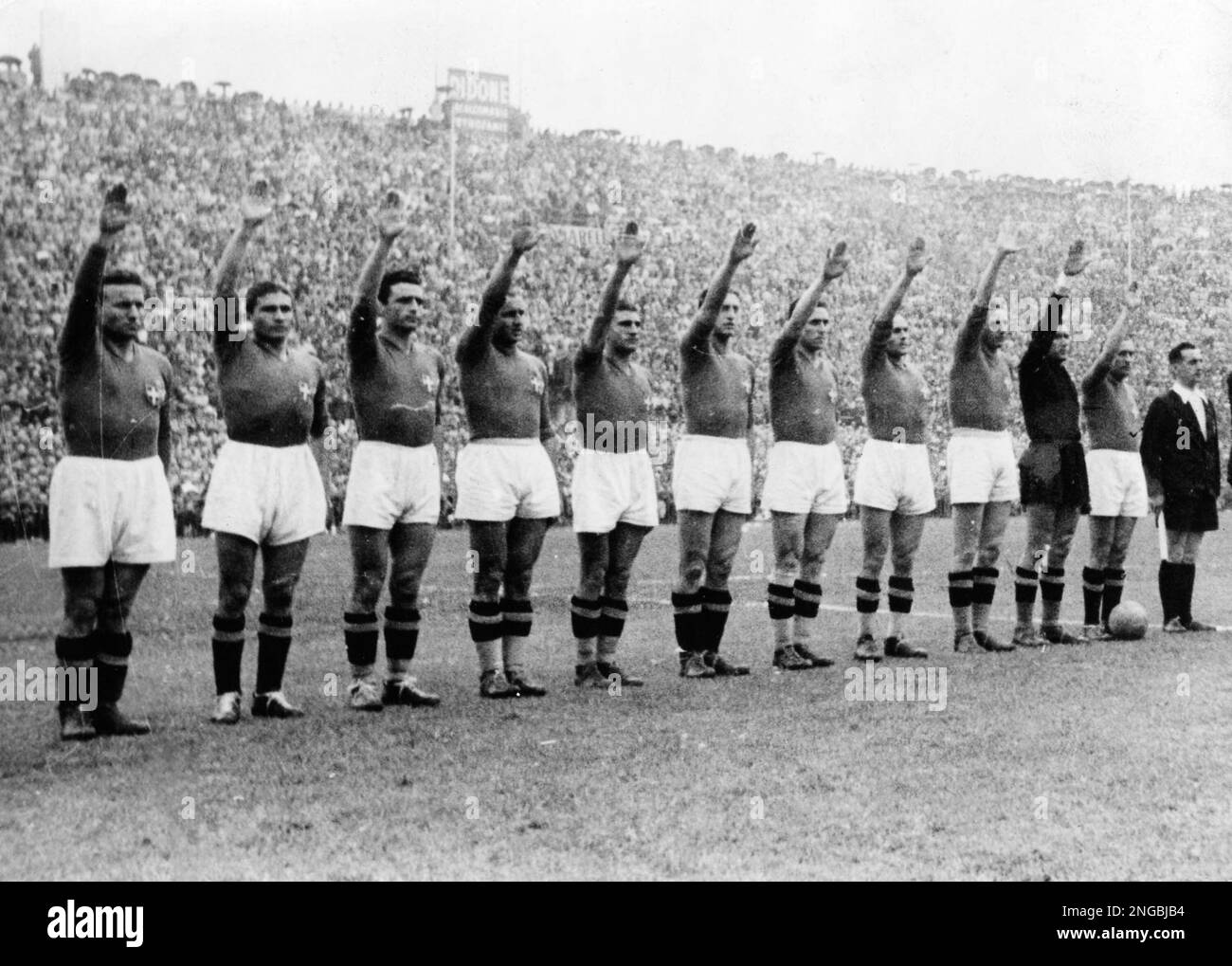 Italian soccer team perform the fascist salute before the start of the ...