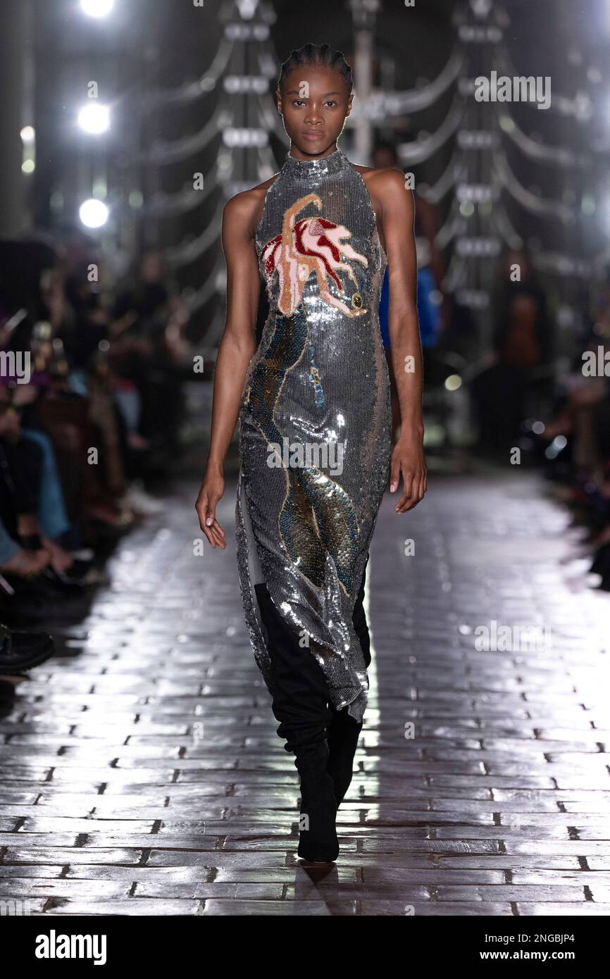 London, UK. 17th Feb, 2023. Models on the runway at the Annies Ibiza ...