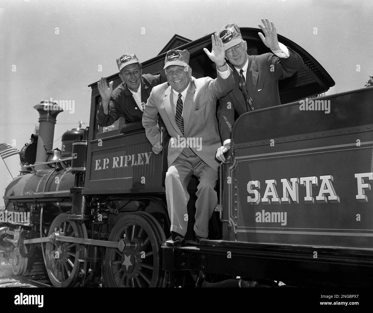 Governor Goodwin J. Knight, of California, center, Walt Disney, left ...