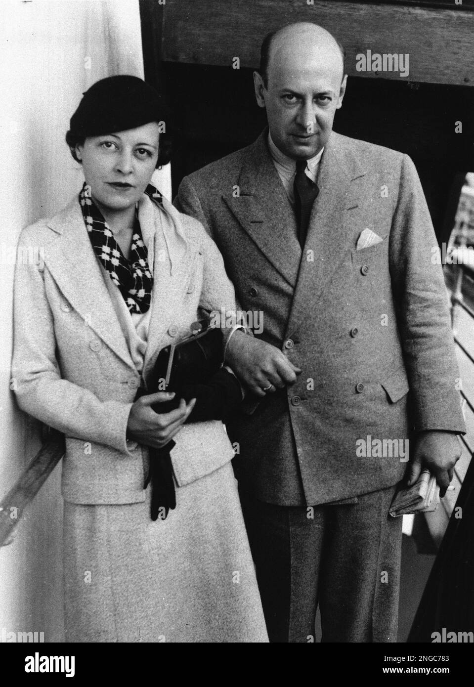 Playwright Marc Connelly and his wife Madeline shown on their arrival ...