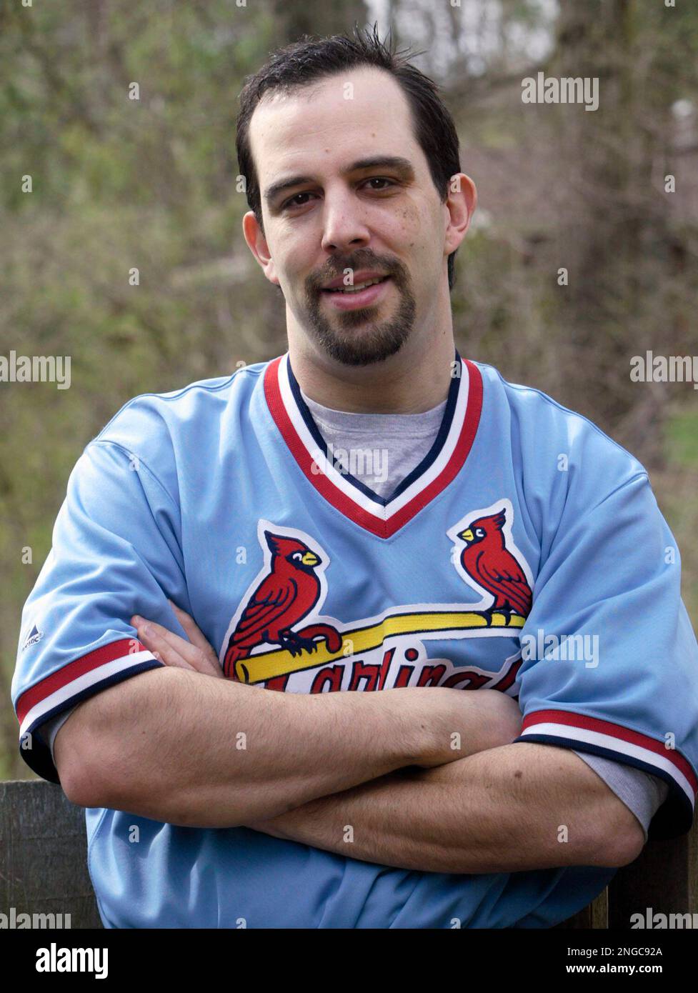 Phil Ozersky, who caught Mark McGwires historic 70th home run ball in ...