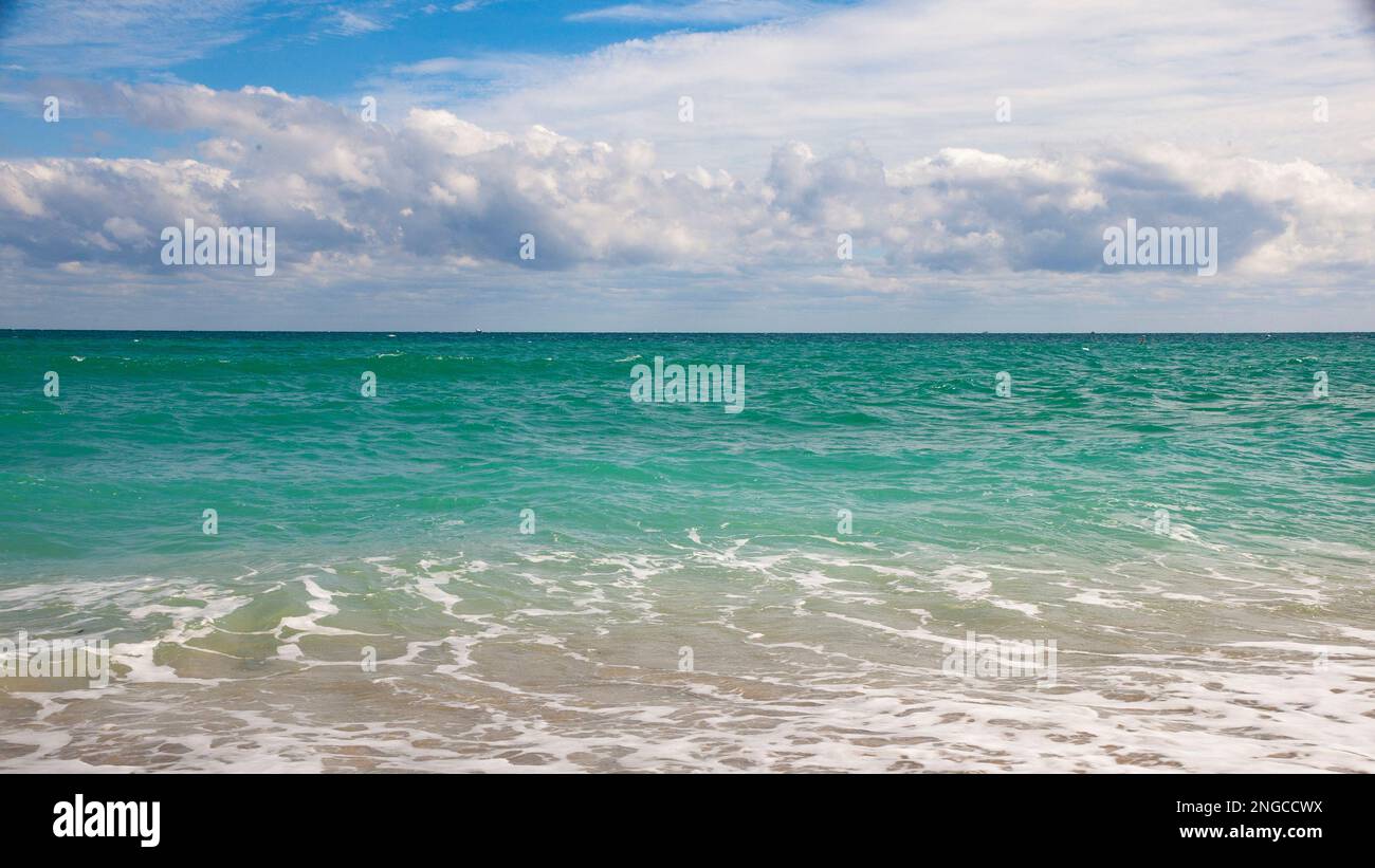 Aquamarina colors hi-res stock photography and images - Alamy