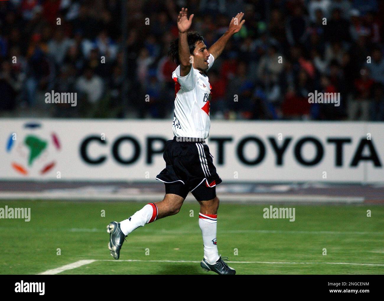 Farias of River Plate of Argentina celebrates his penalty kick goal ...