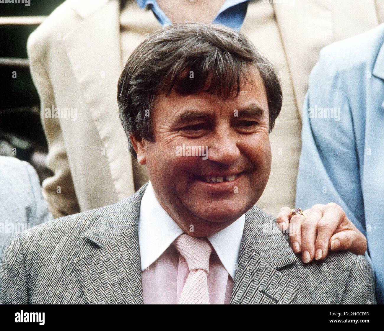 British comedian Jimmy Tarbuck smiles at an event in England, in 1985 ...