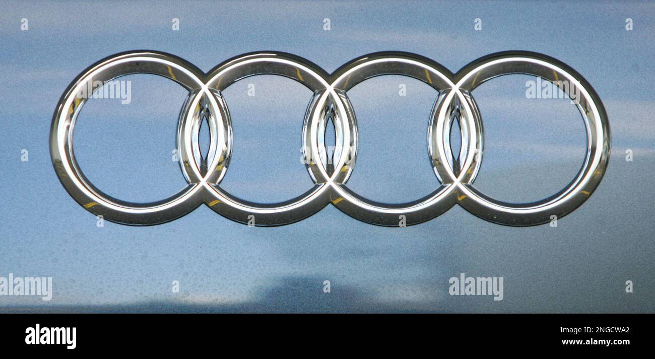 Audi ringe hi-res stock photography and images - Alamy