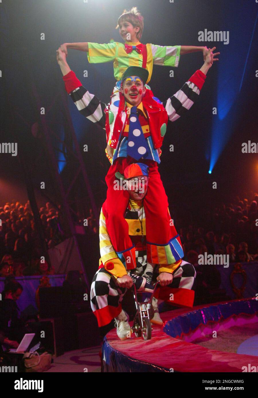 The Marx troupe, three young circus school students from the town of ...
