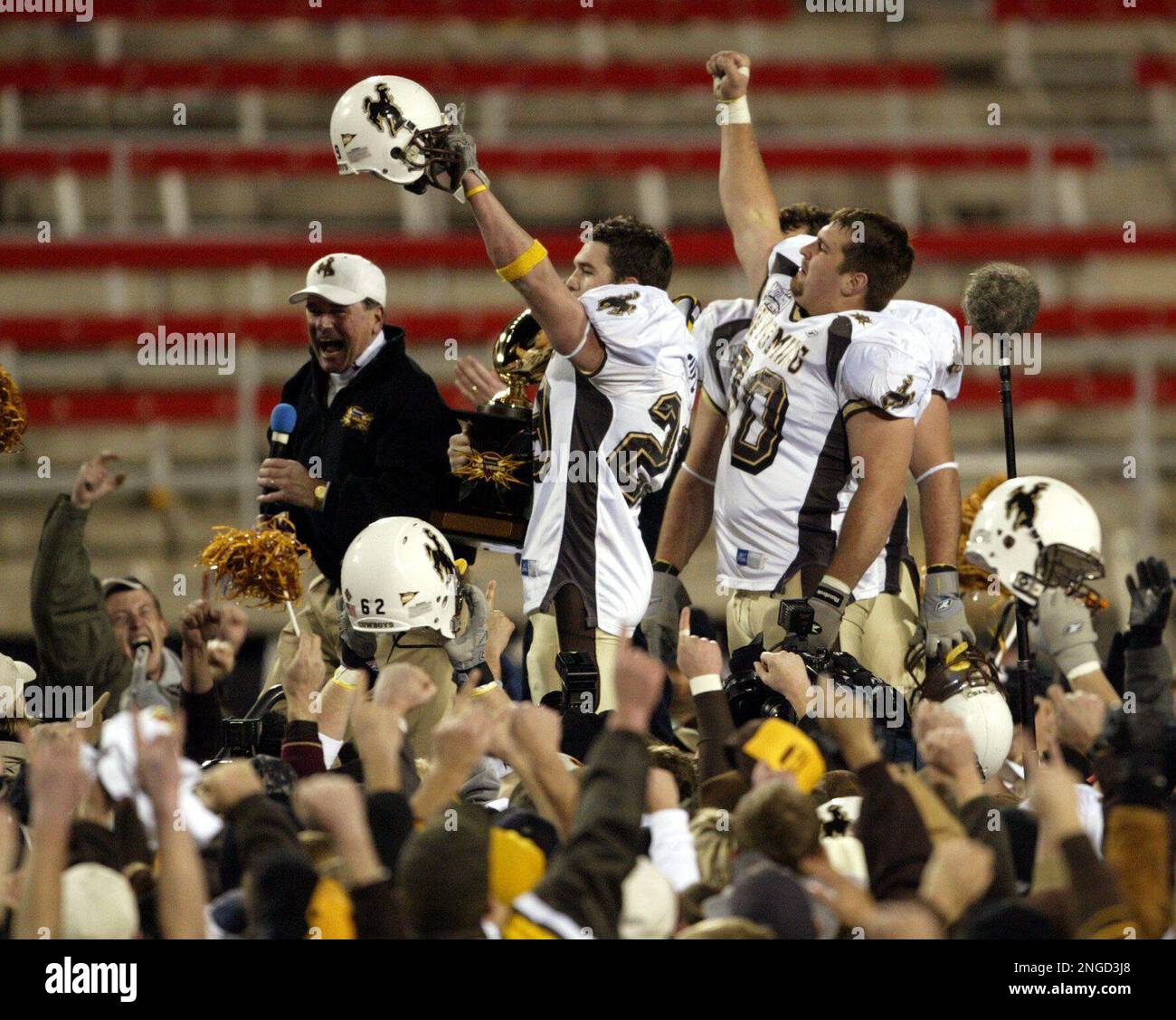 Josh barge hi-res stock photography and images - Alamy