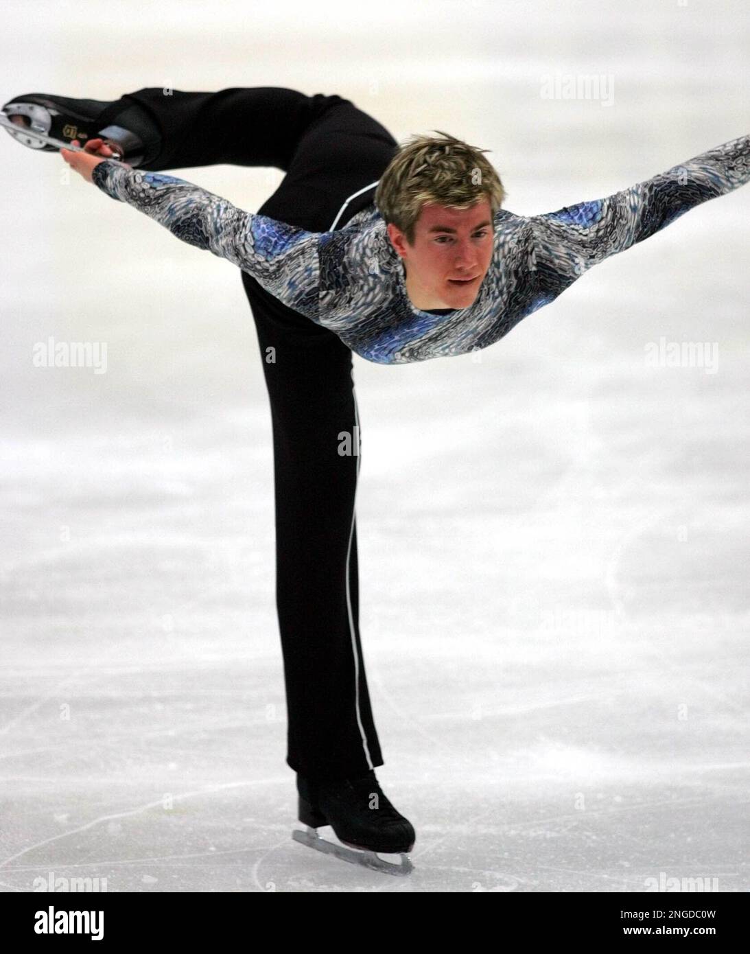 Canada's Jeffrey Buttle performs during the Men's Free Skating ...