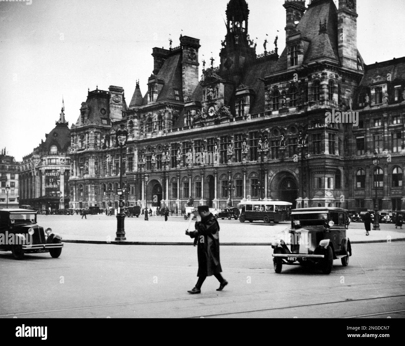 The Hotel de Ville, Town Hall, in Paris, France, is shown in 1933. (AP ...