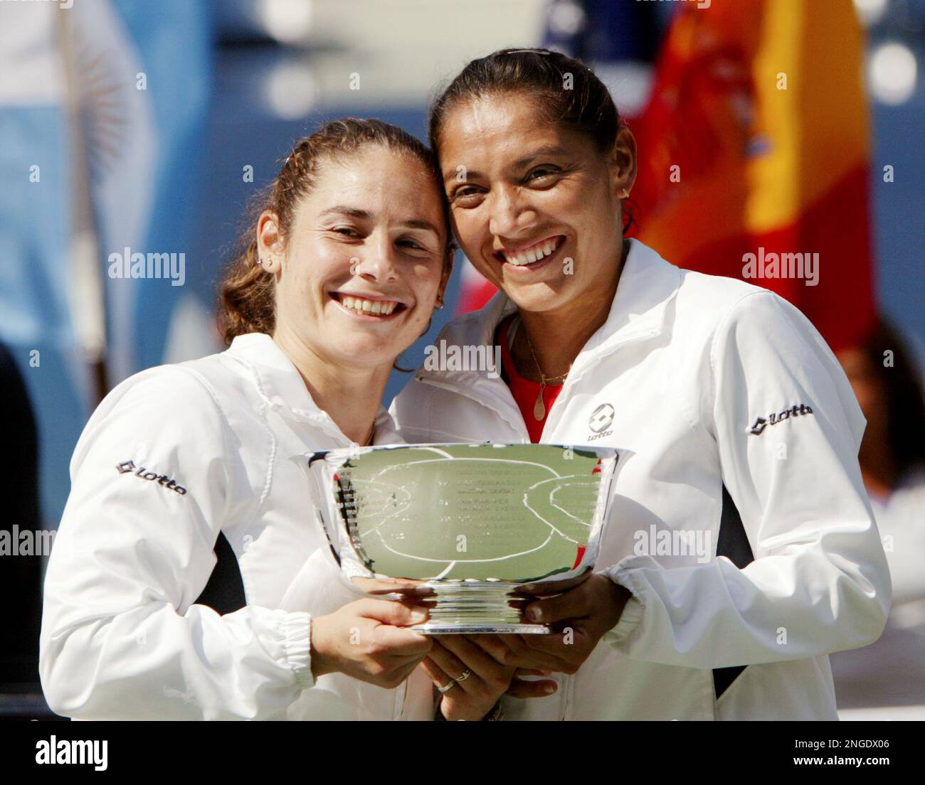 Virginia Ruano Pascual, left, of Spain, and Paola Suarez, of Argentina ...
