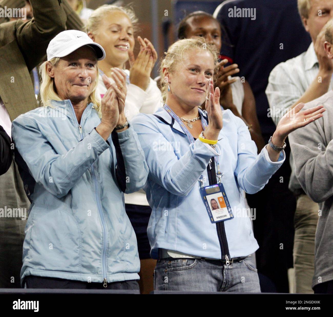 Jaslyn Hewitt, right, applauds at the end of her boyfriend Joachim ...