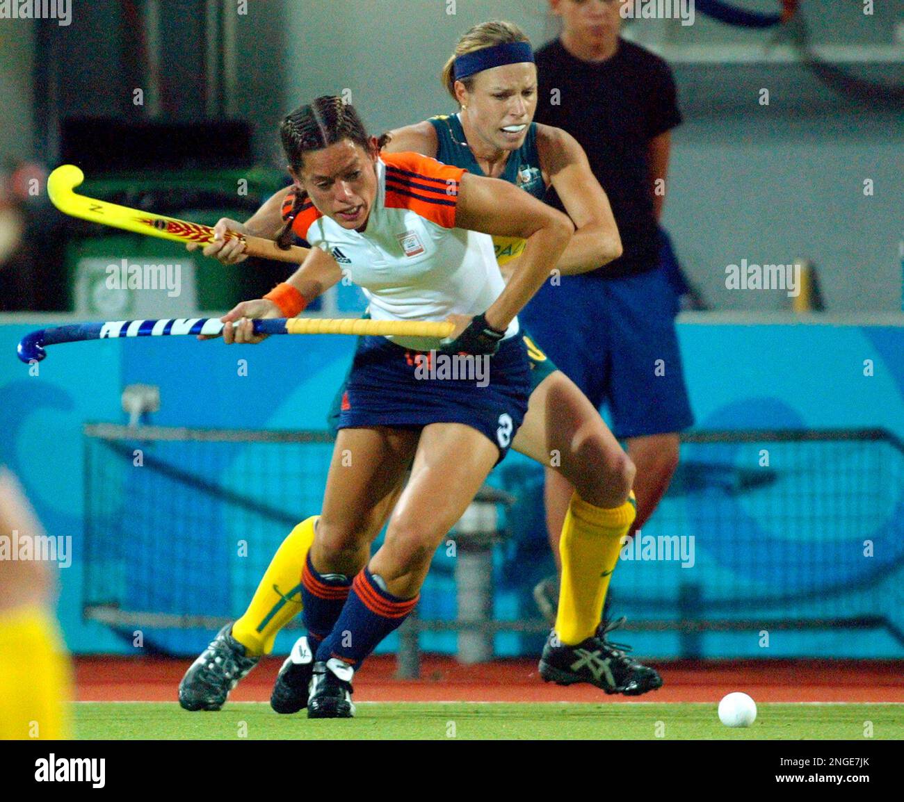 Netherlands' Macha van der Vaart, left, and Australia's Carmel Bakurski ...