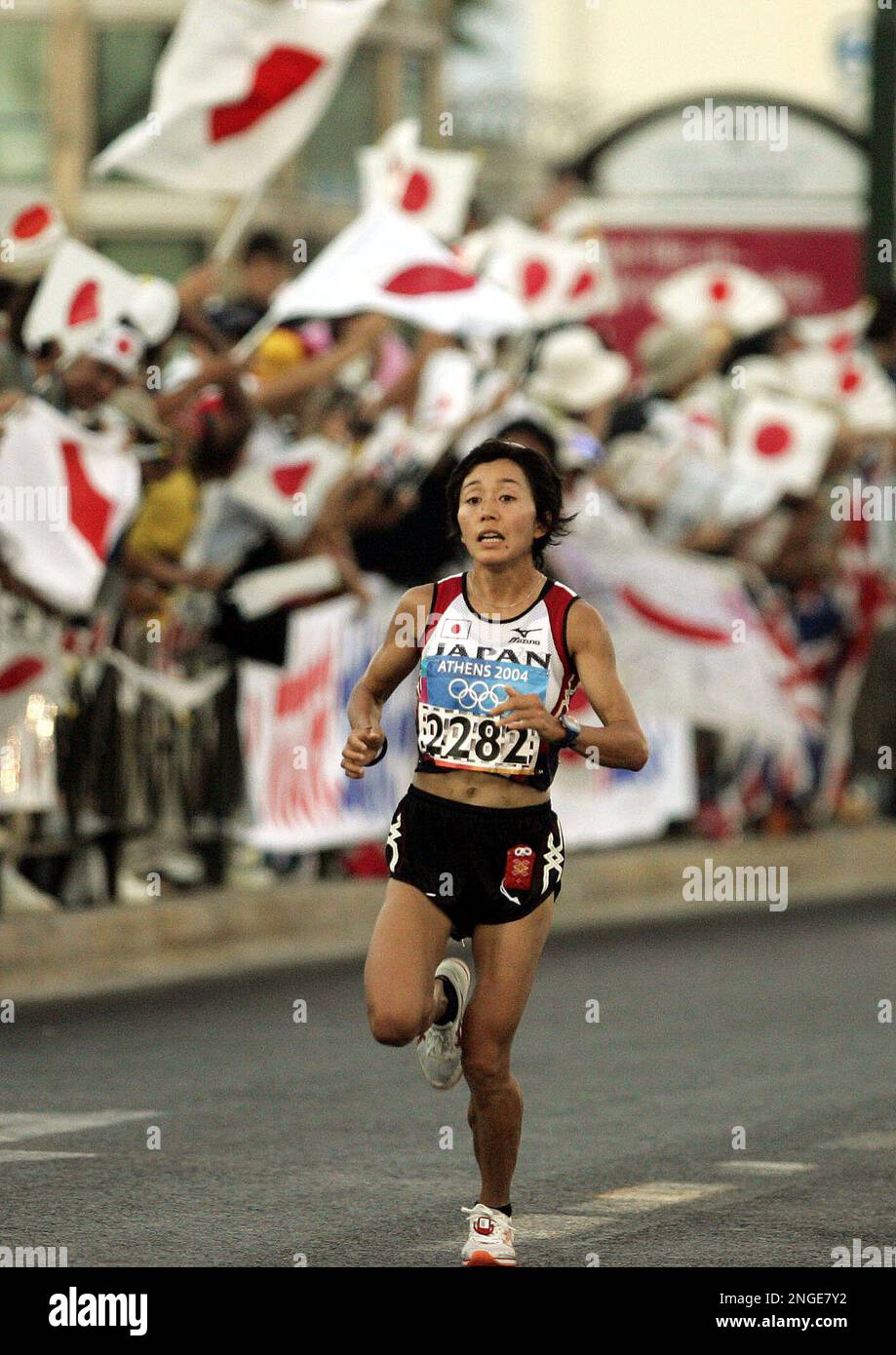 Japan's Mizuki Noguchi runs during the women's Marathon at the Summer ...