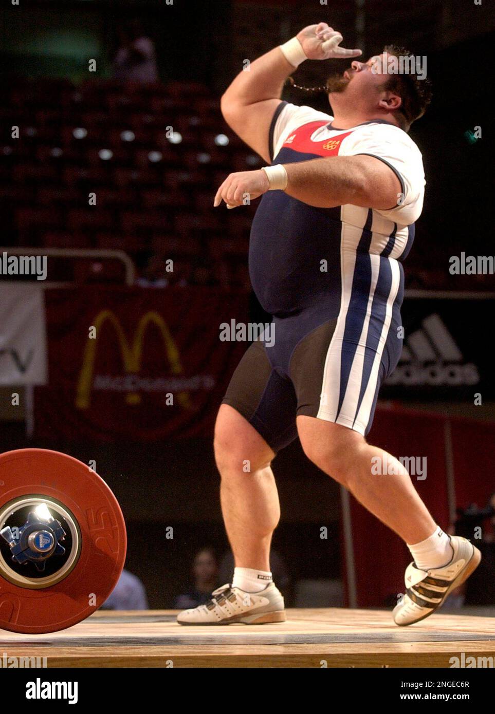 Shane Hamman, of Mustang, Okla., celebrates after a lift of 190 kg in ...