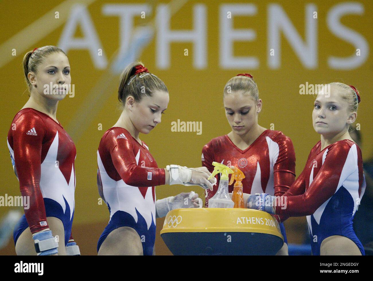 United States team members Courtney Kupets, left, Carly Patterson ...