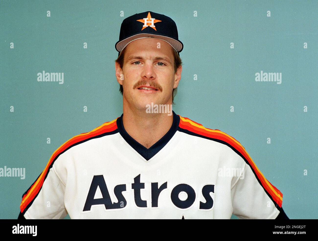 Houston Astros infielder Glenn Davis is shown in this March 6, 1987 ...