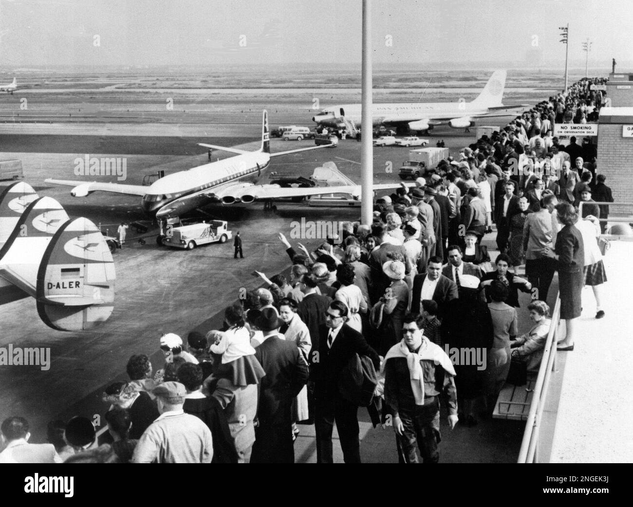 The first commercial jet flight across the Atlantic arrives at New York ...