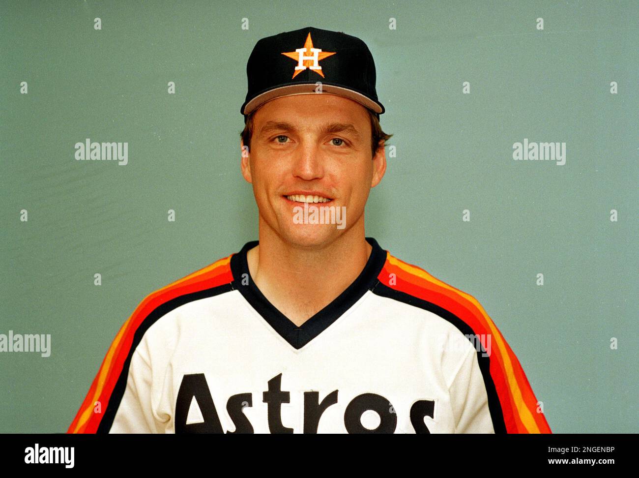Houston Astros outfielder Terry Puhl is shown in this March 6, 1987 ...