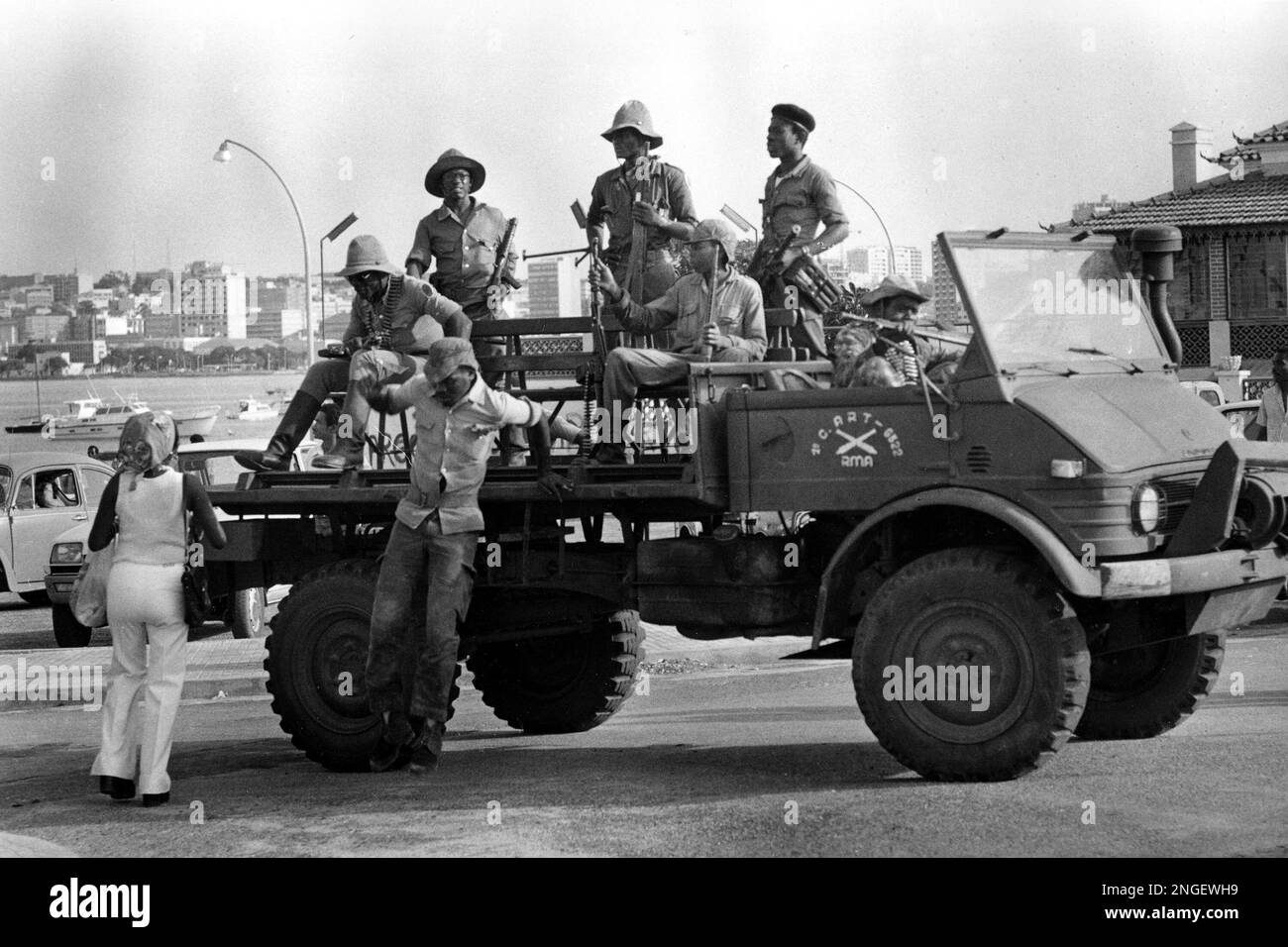 Troops of the MPLA, the new rulers of Angola, arrive to take over ...
