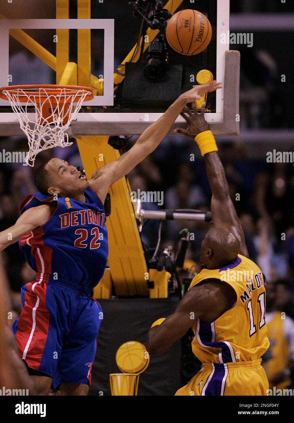 Tayshaun Prince Block