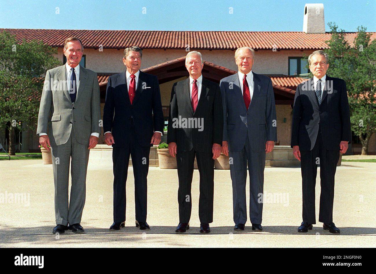 President George Bush, left, poses with former Presidents Ronald Reagan ...