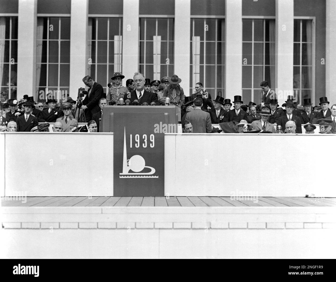 U.S. President Roosevelt speaks at the opening of the New York World's ...