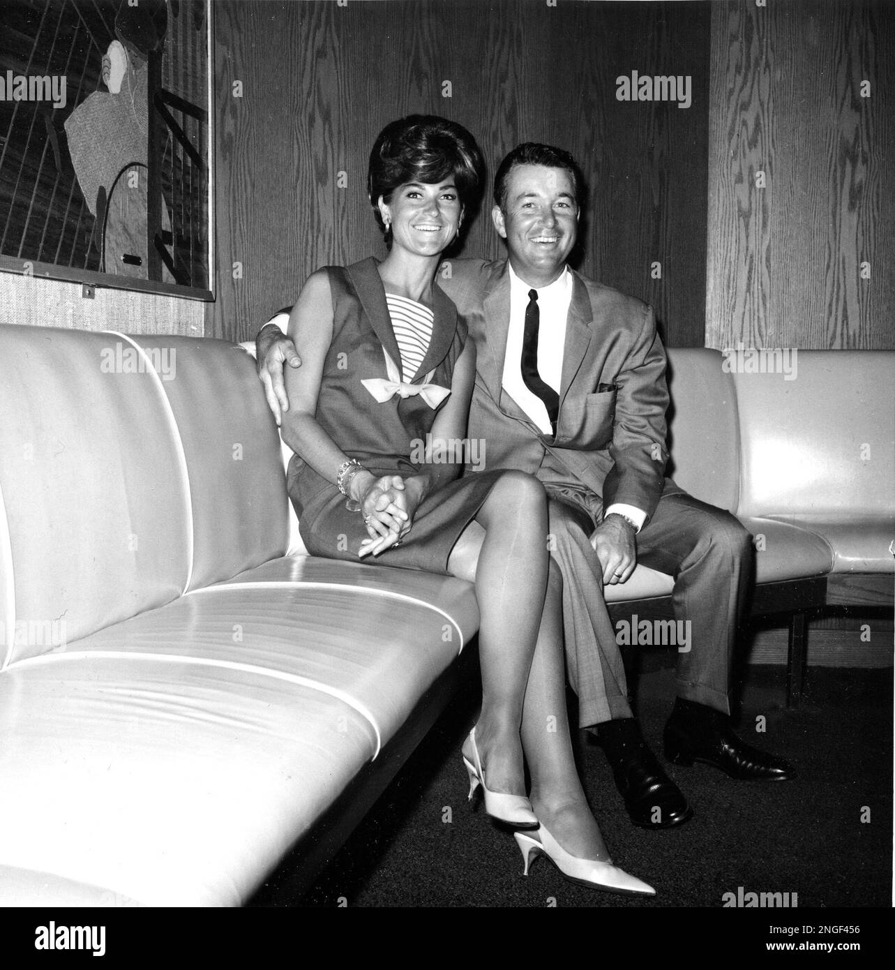Ken Venturi, winner of the 64th U.S. Open golf tournament, poses with ...