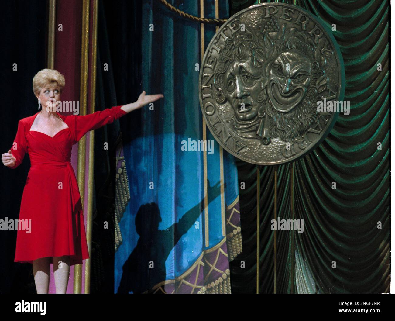 Actress Angela Lansbury presents the Antoinette Perry "Tony" Award ...