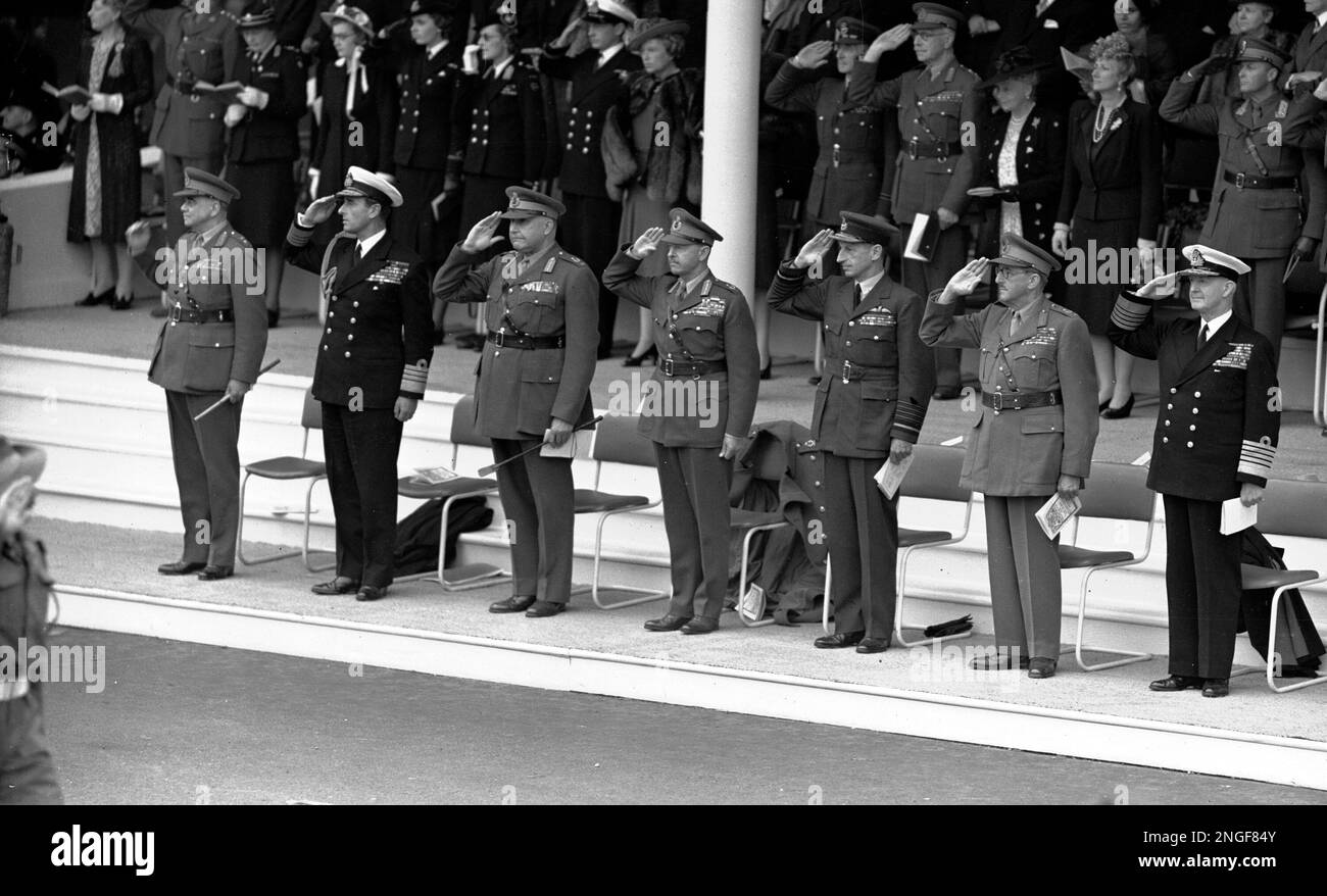 The saluting base in the Mall, London, for the Victory Parade, June 8 ...