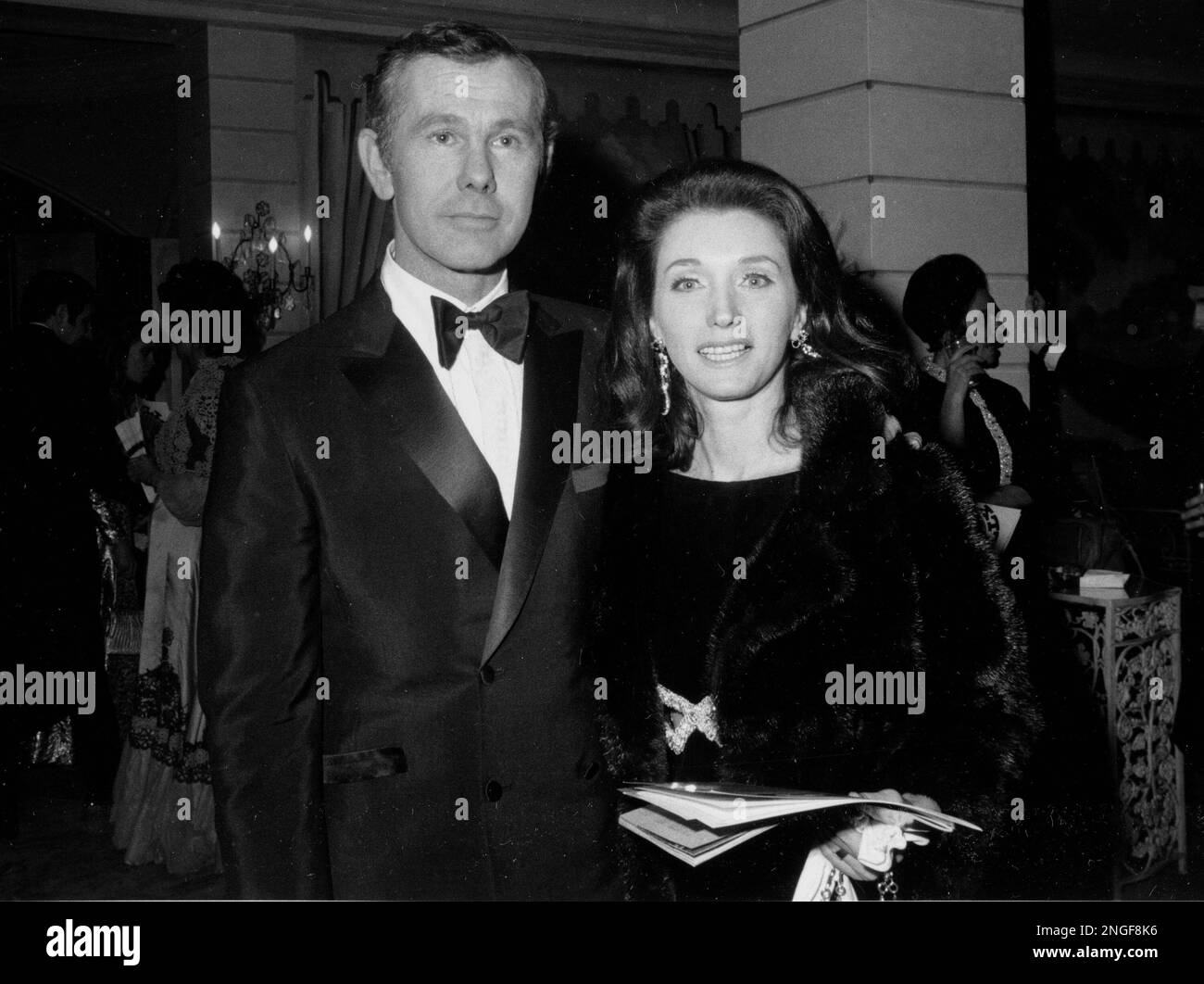 Comedian Johnny Carson and his wife, Joanne, attend a party in the ...