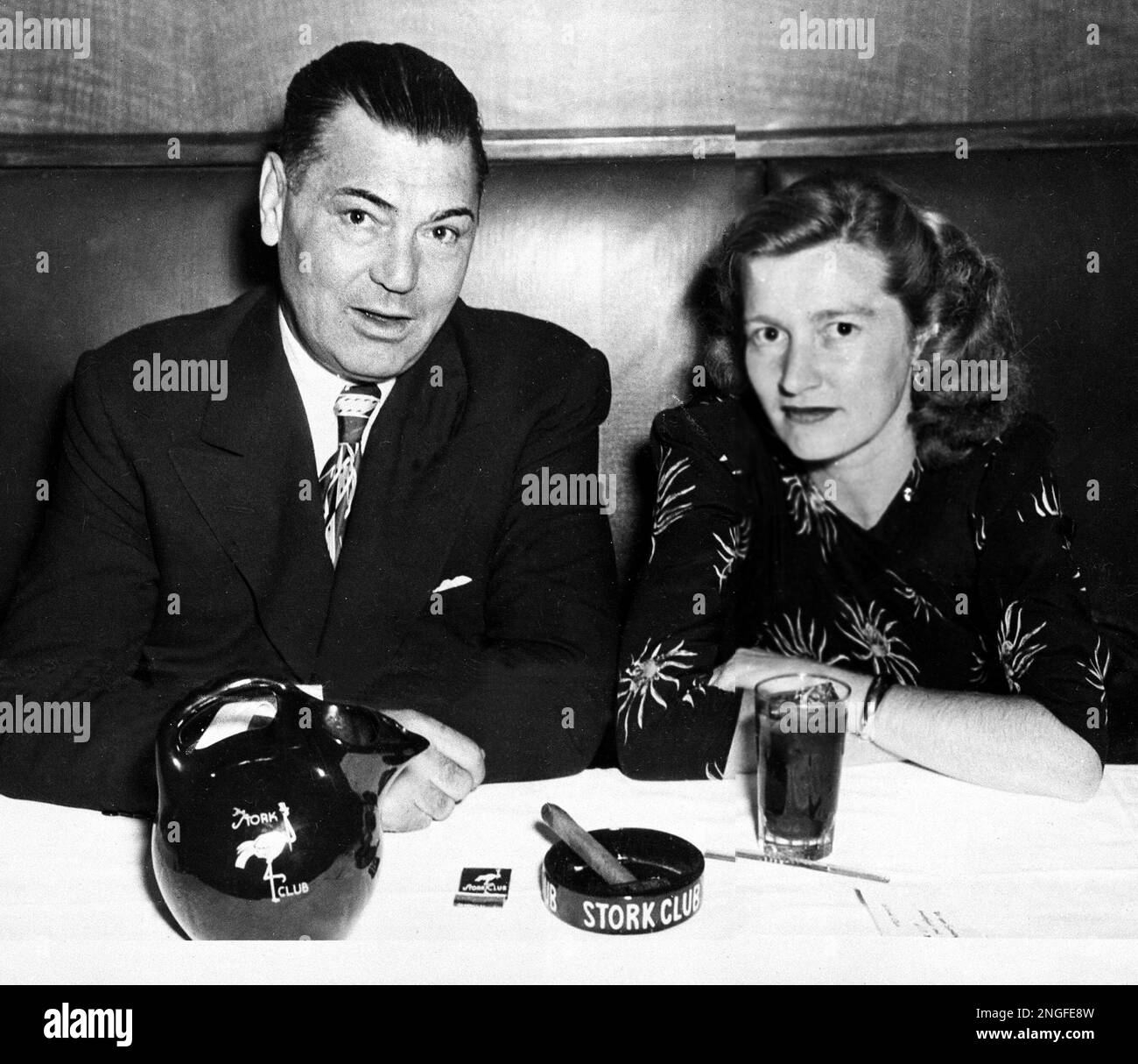 Retired heavyweight boxer Jack Dempsey, left, and Pauline Betz ...