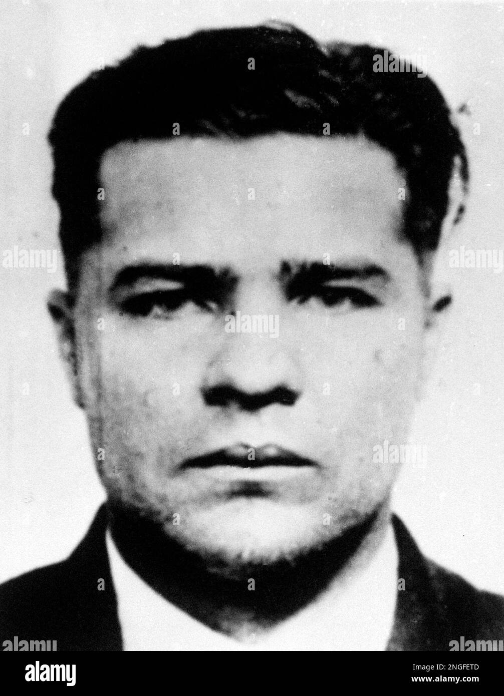 Charles "Pretty Boy" Floyd, the notorious bank robber and mass murderer ...