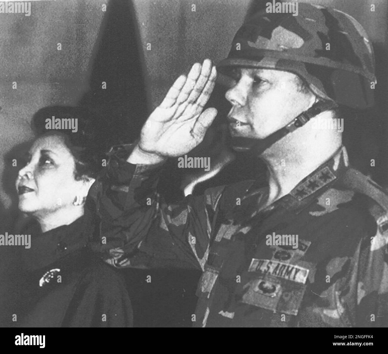 U.S. Lt. General Colin Powell, commander of the 5th U.S. Corps, salutes ...
