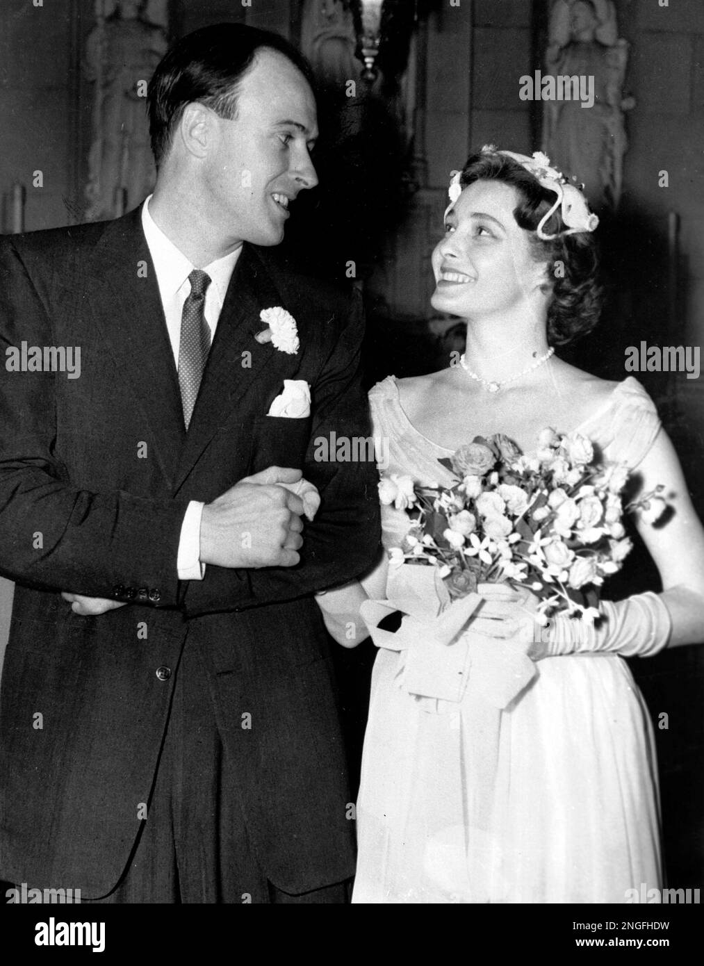 Hollywood screen star Patricia Neal smiles at her new husband British ...